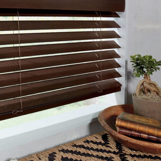Faux Wood Blinds in Kansas City | Hunter Douglas Blinds